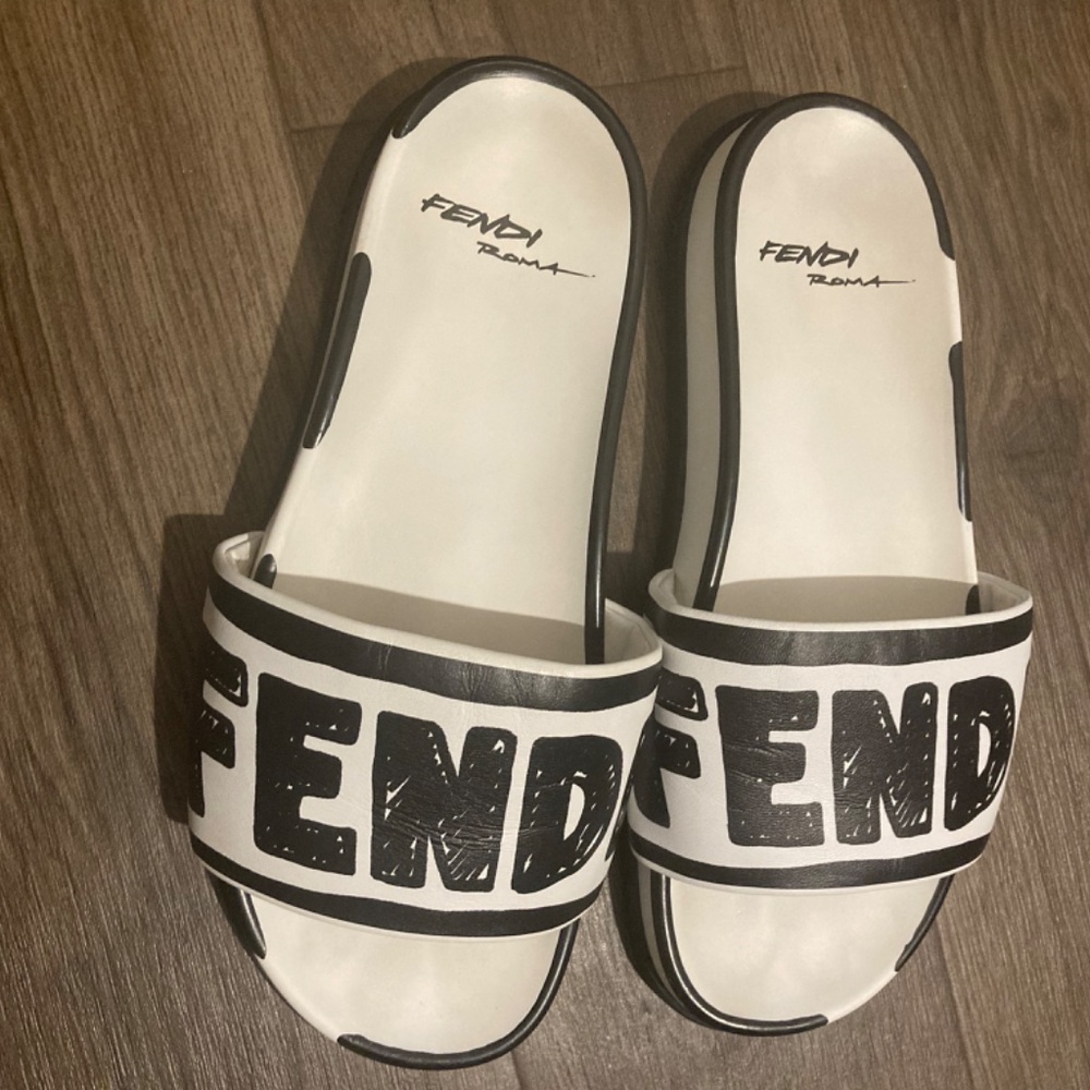 100% Authentic Fendi Slides - Gem
